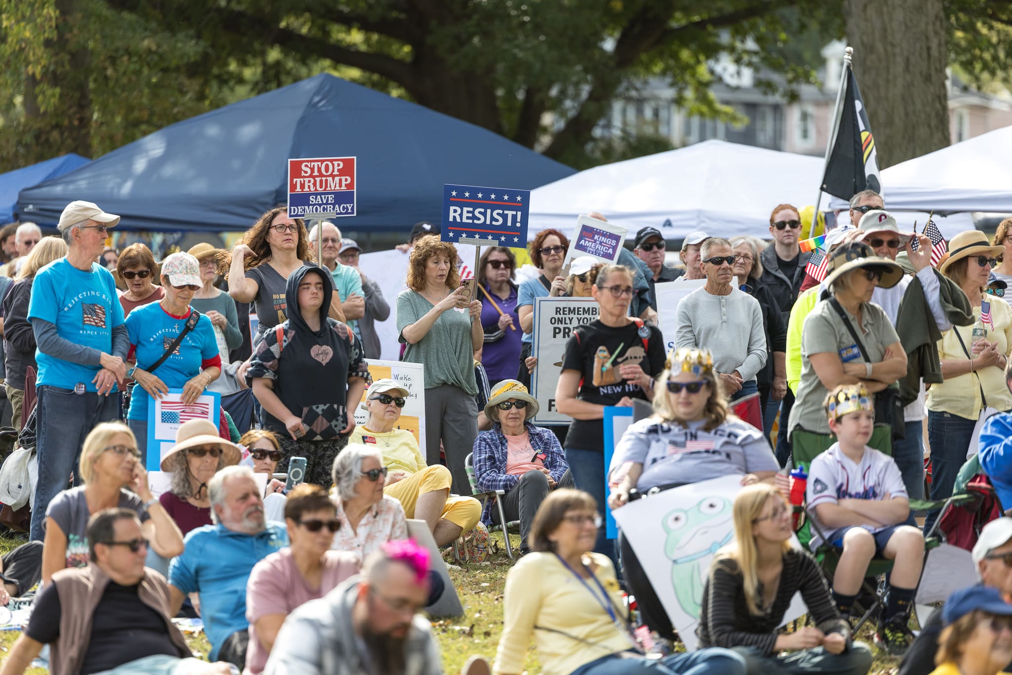 Photo Essay: Thousands of Democracy Defenders Protest Trump at 'No ...