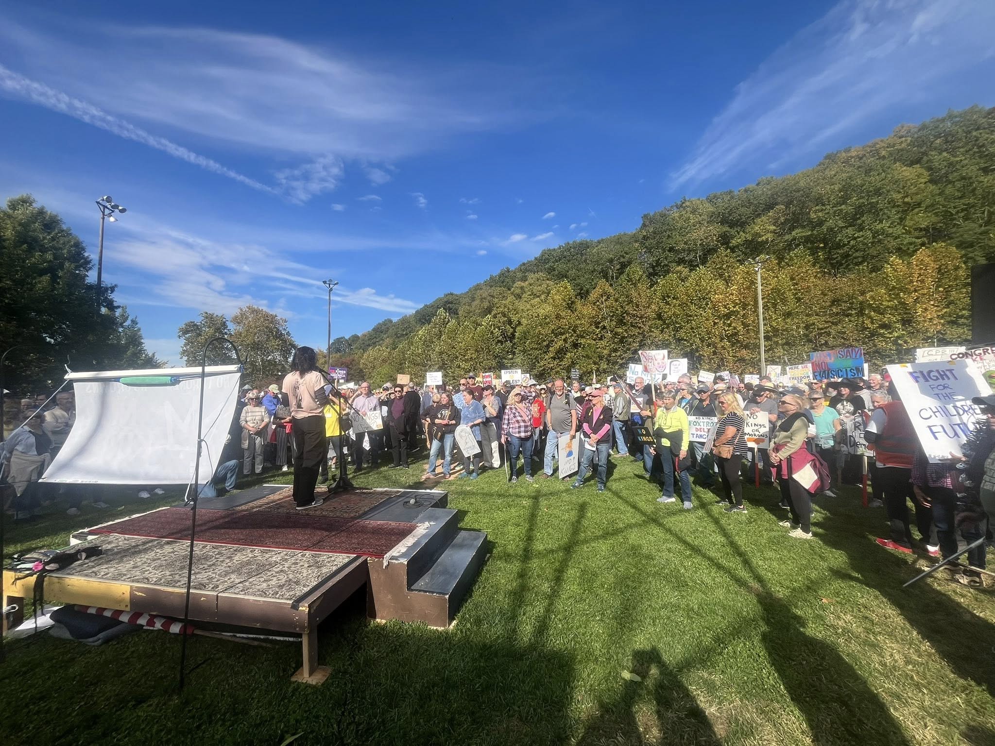 Photo Essay: Thousands of Democracy Defenders Protest Trump at 'No ...