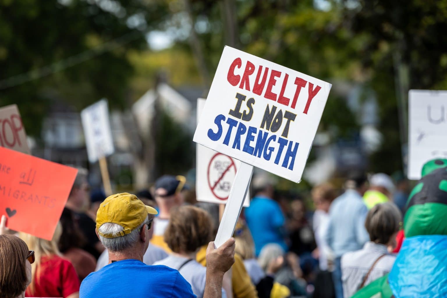 Photo Essay: Thousands of Democracy Defenders Protest Trump at 'No ...